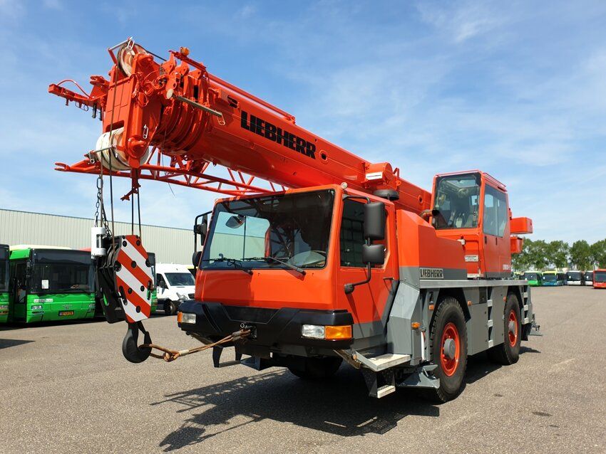 Liebherr LTM 1030-2.1 (2006 | 30 T | CE | JIB) for sale - Womy