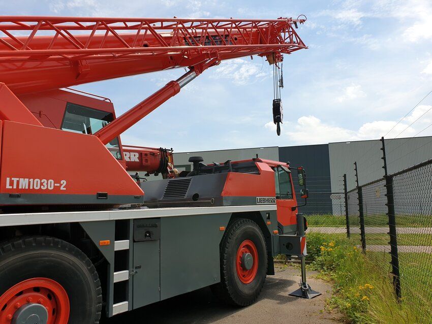 Liebherr LTM 1030-2.1 (2006 | 30 T | CE | JIB) for sale - Womy