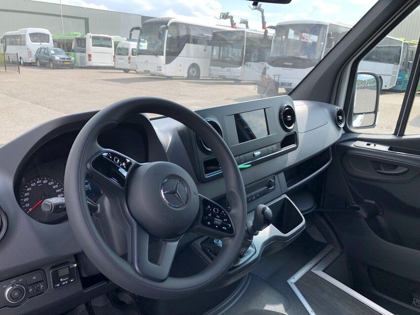 Mercedes-Benz Sprinter 518 CDI - Womy - FR